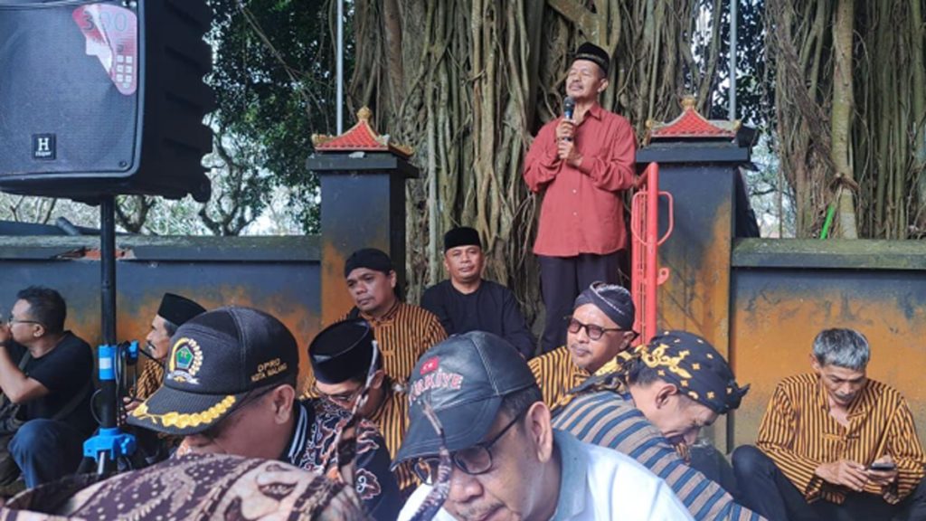 Memetri di Petren Jadi Penanda Bersih Desa Polowijen 2026 - Jayakarta News